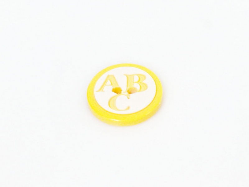5 ABC Figure Buttons Yellow at yarnparadise.net